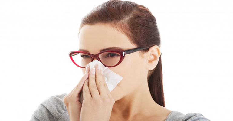Rinitis, qué es y cómo nos afecta - Tipos, síntomas, causas y tratamiento.